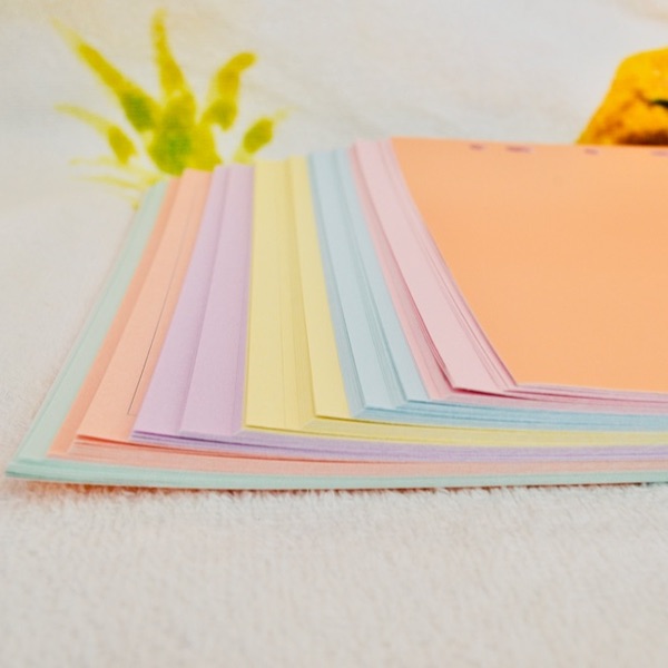Hojas de colores pastel cuadriculadas - Papelería Caramba